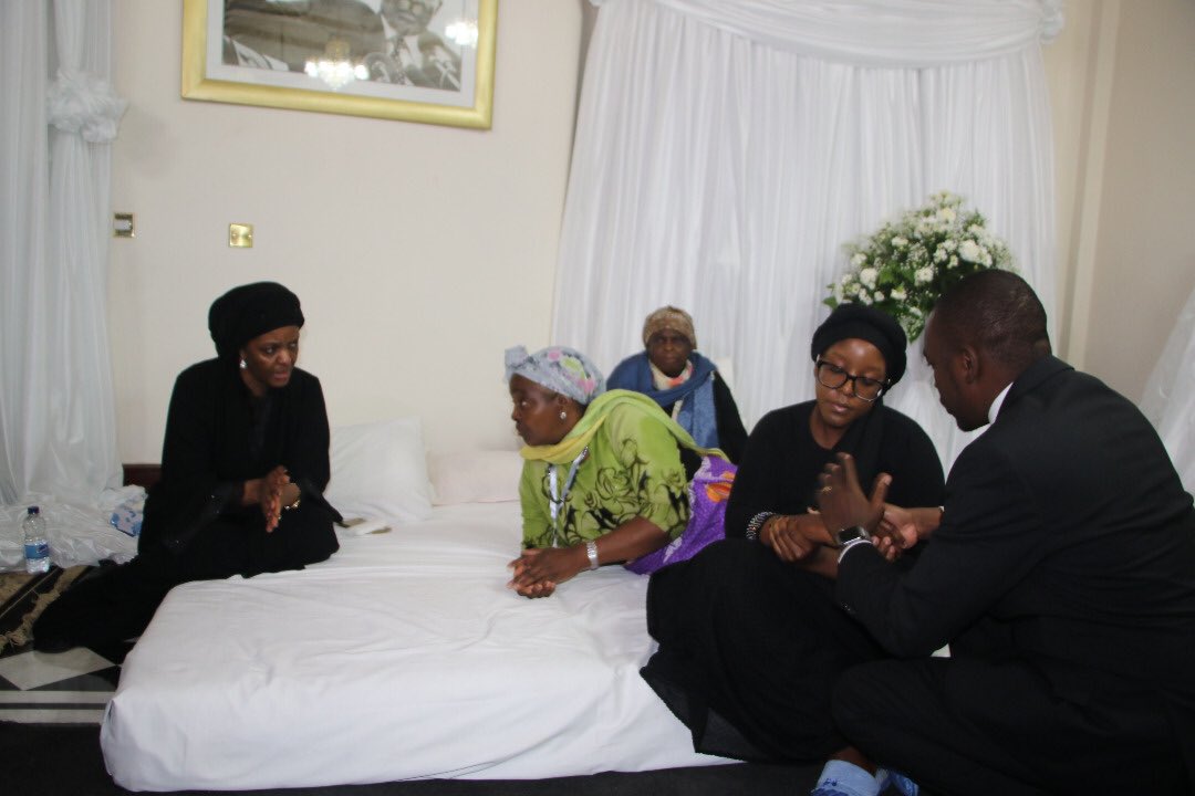 Chamisa Speaks On His Visit To Mugabe's Blue Roof Mansion {Full Thread ...