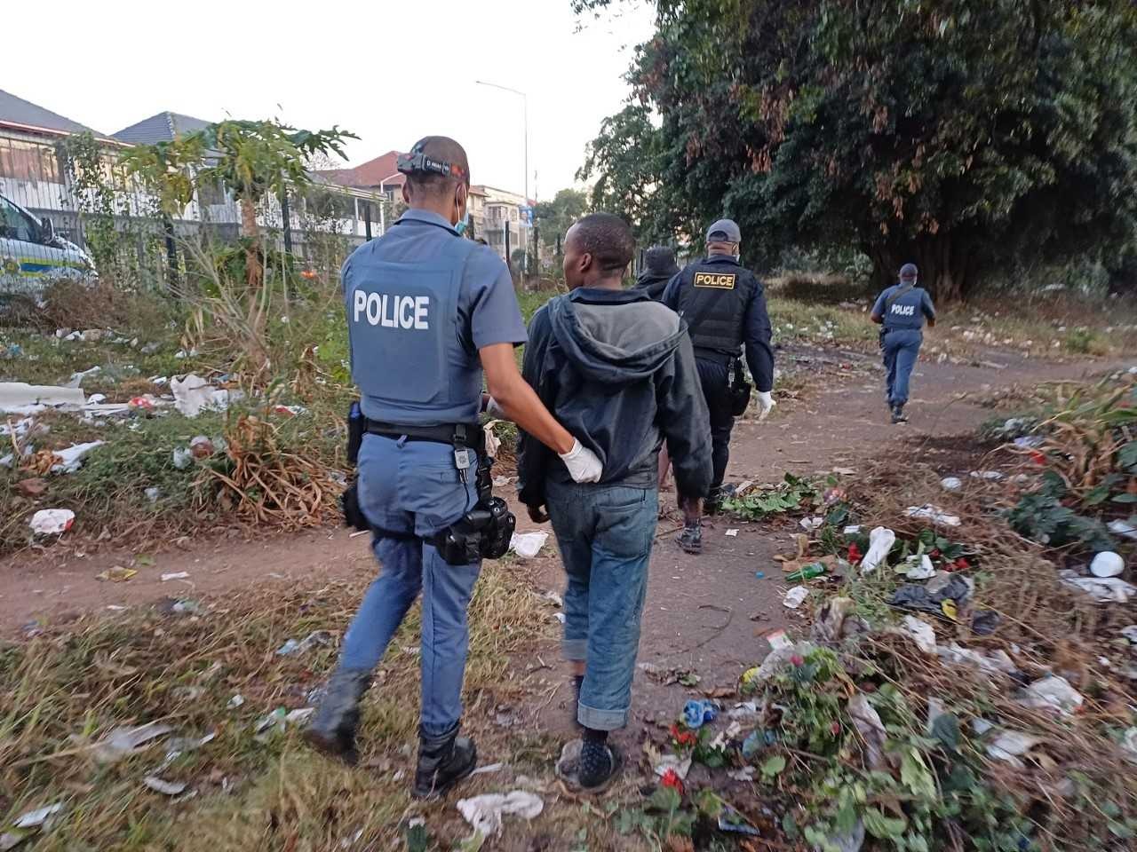 SA: One Dead, Five Arrested As Police Pounce On Armed Gang Targeting ...