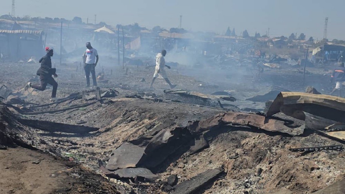 Fire Strikes Glenview Area 8 Again, Security Guards Blamed ⋆ Pindula News