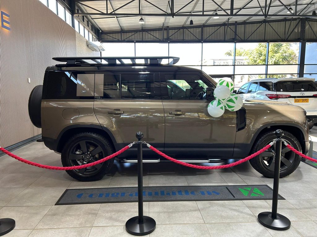 Jah Prayzah Receives Nearly US$1 Million In Cars And Cash From Wicknell ...