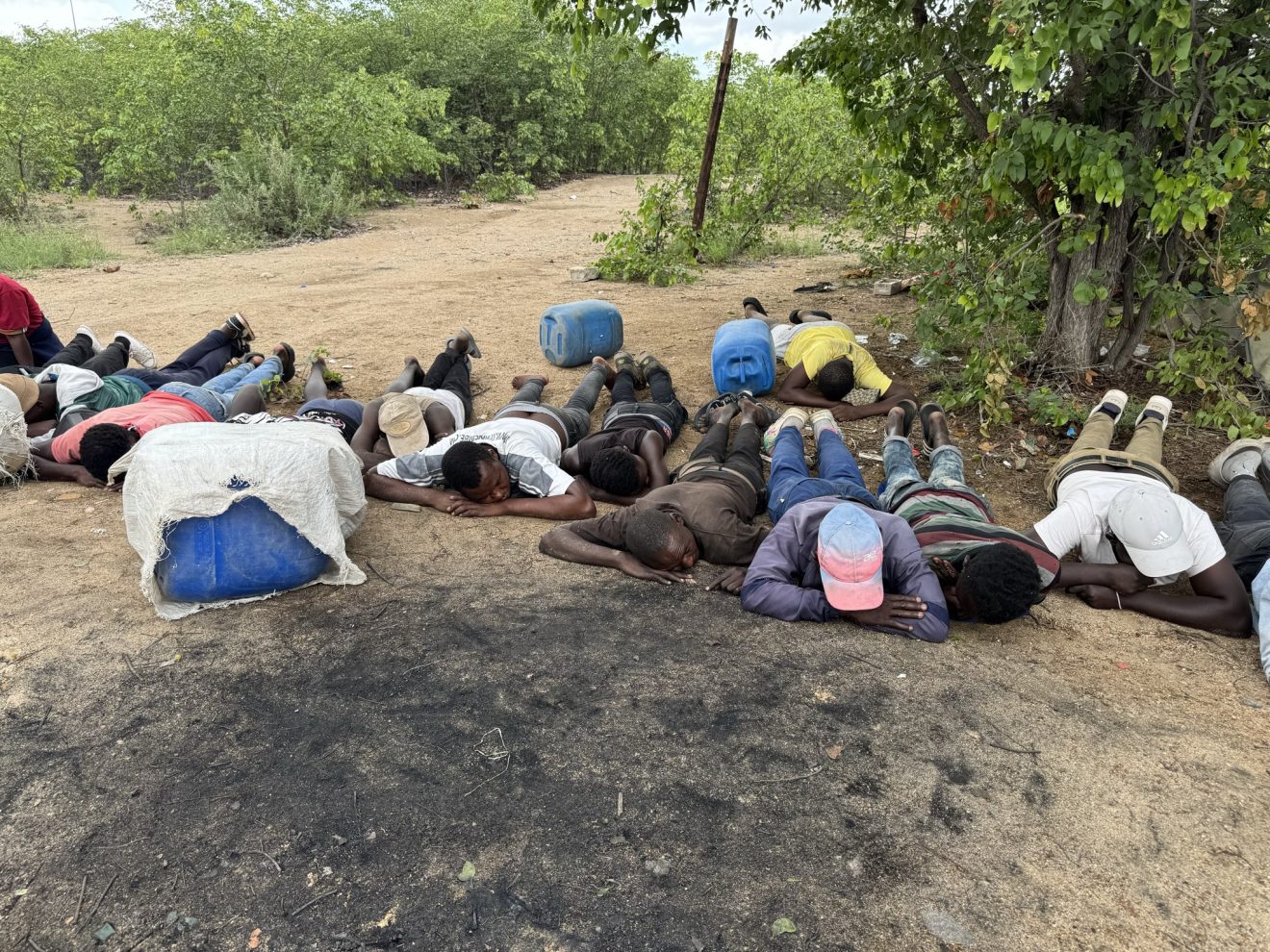 South Africa Accuses Neighbours Of Failing To Stop Illegal Border ...