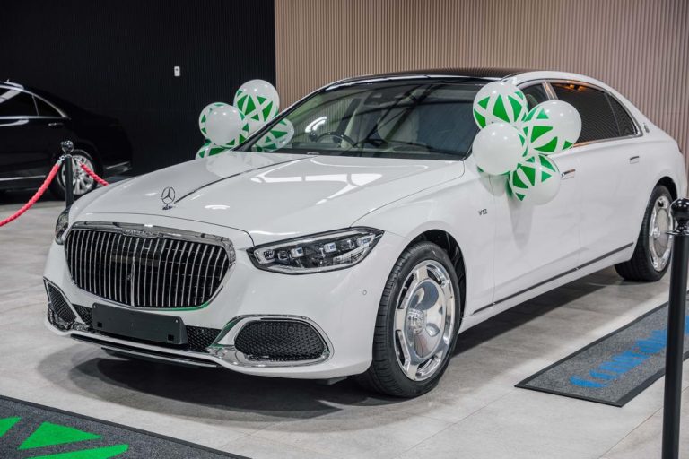 Chivayo Splashes US$2 Million Cash, Luxury Maybach On Bishop Mutendi ⋆ ...