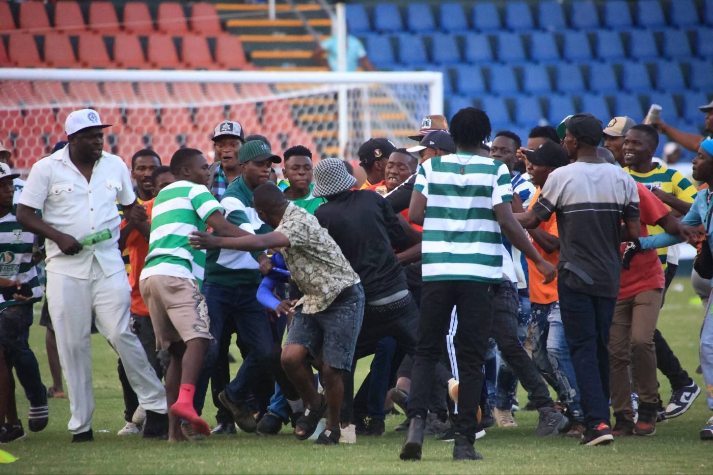 Hardrock Versus Dynamos PSL Match Descends Into Violence ⋆ Pindula News