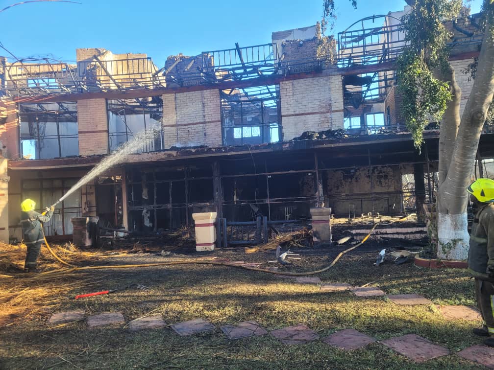 Part Of Lalani Lodge In Bulawayo Destroyed By Fire ⋆ Pindula News