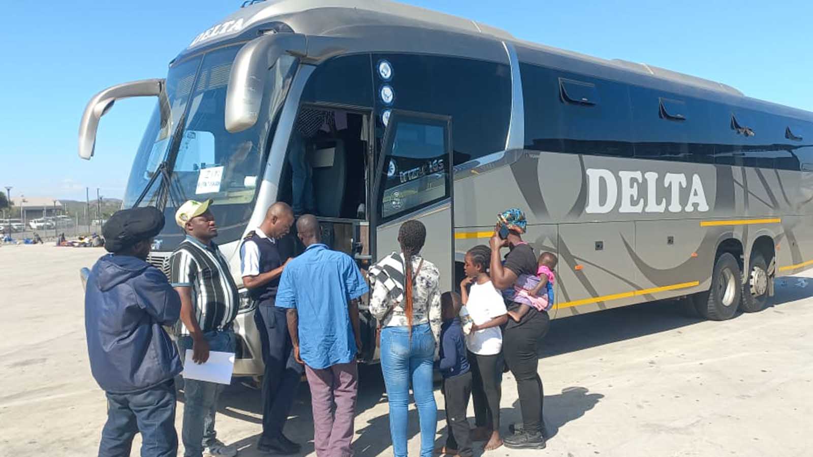 291 Children Among 696 Zimbabweans Repatriated From South Africa ⋆ ...